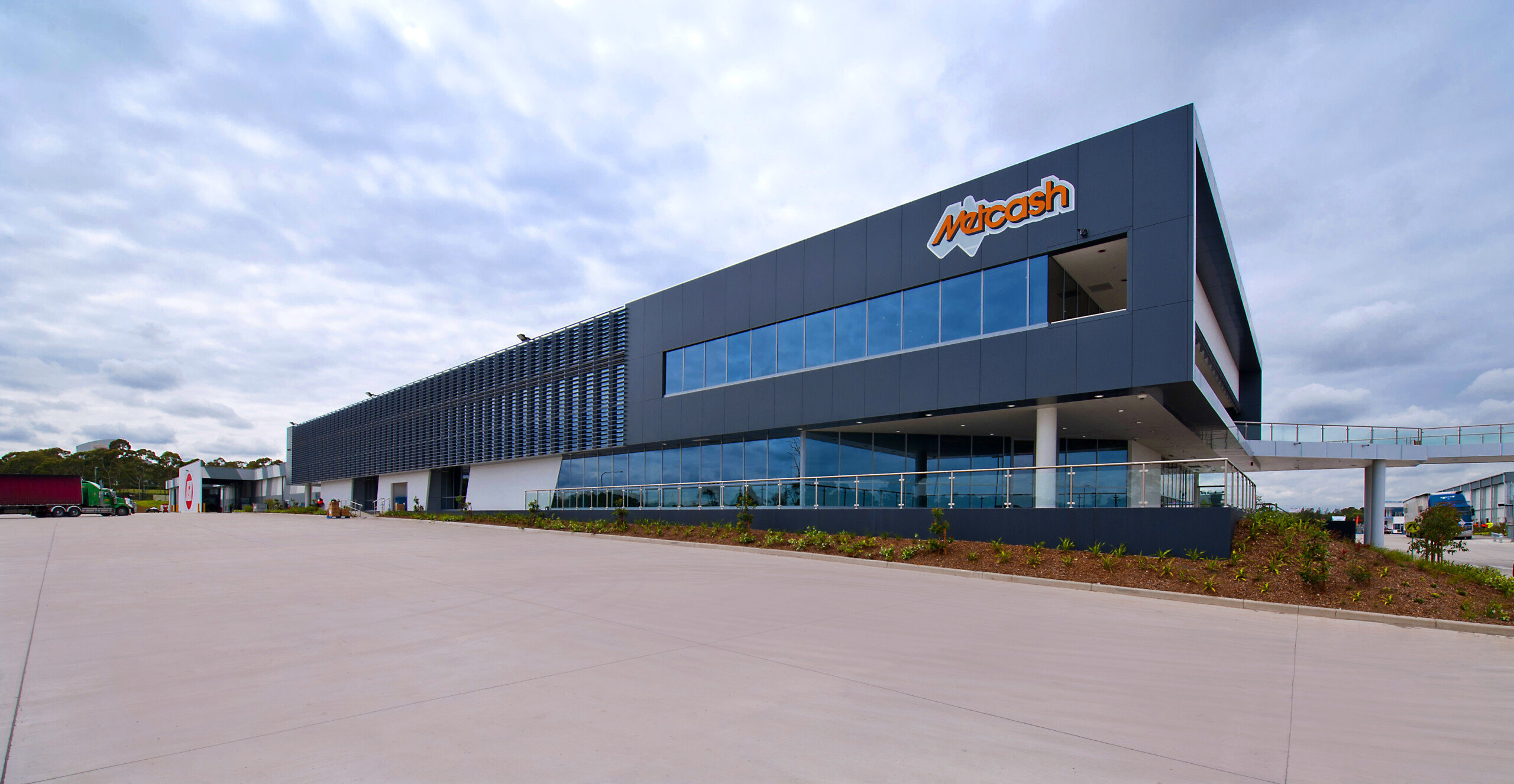 Metcash Mega Distribution Centre - Hansen Yuncken